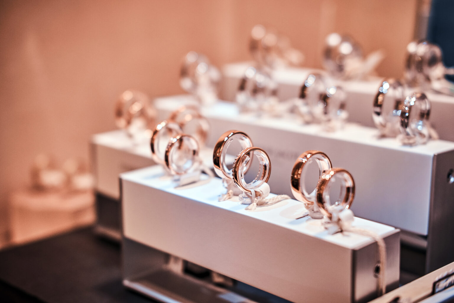 Top US Jewelry Brands And Their Supply Chains | Maker’s Row